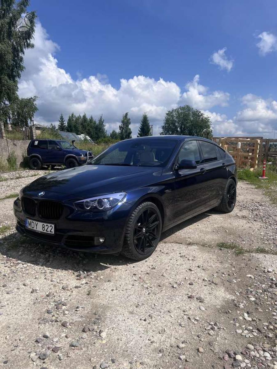 Синий БМВ 530 Gran Turismo 2010 в Вильнюс, объемом двигателя 3.00 л и пробегом 350 тыс. км за 8700 €, фото 1 на AUTOMOTO.COM.LV