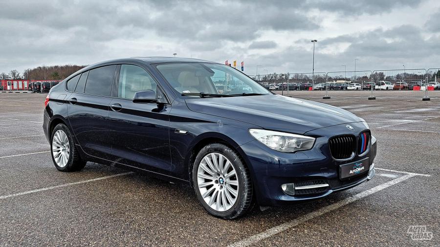 Blue BMW 530 Gran Turismo 2010 in Vilnius, with an engine capacity of 3.00 L and mileage of 335 thousand km for 9900 €, photo 6 on AUTOMOTO.COM.LV