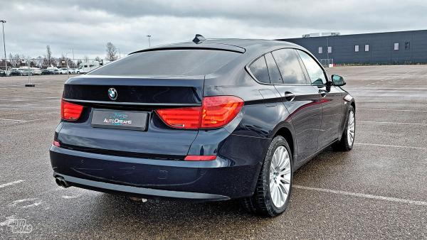 Blue BMW 530 Gran Turismo 2010 in Vilnius, with an engine capacity of 3.00 L and mileage of 335 thousand km for 9900 €, photo 10 on AUTOMOTO.COM.LV