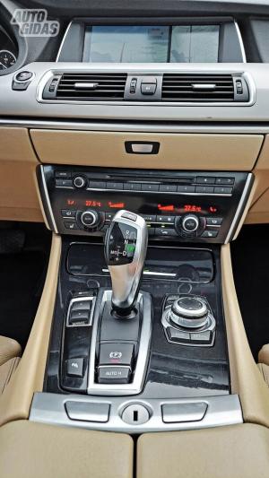 Blue BMW 530 Gran Turismo 2010 in Vilnius, with an engine capacity of 3.00 L and mileage of 335 thousand km for 9900 €, photo 14 on AUTOMOTO.COM.LV