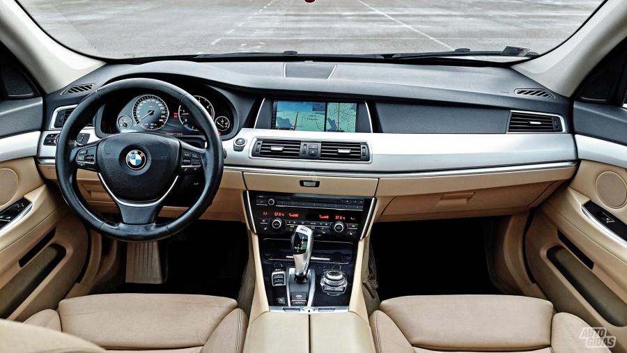 Blue BMW 530 Gran Turismo 2010 in Vilnius, with an engine capacity of 3.00 L and mileage of 335 thousand km for 9900 €, photo 18 on AUTOMOTO.COM.LV