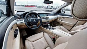 Blue BMW 530 Gran Turismo 2010 in Vilnius, with an engine capacity of 3.00 L and mileage of 335 thousand km for 9900 €, photo 20 on AUTOMOTO.COM.LV