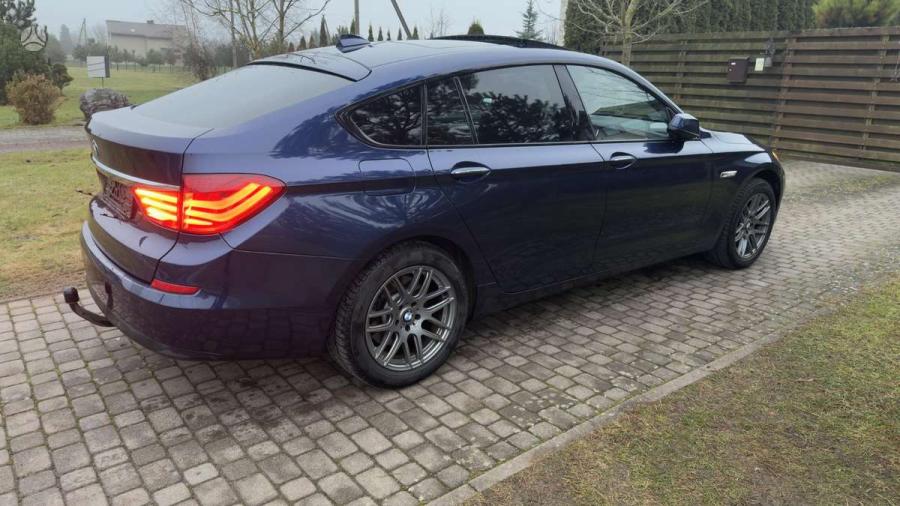 Zils BMW 530 Gran Turismo 2011 Kupiškis, ar dzinēja tilpumu 2.99 L un nobraukumu 329 tūkst. km par 10490 €, foto 5 vietnē AUTOMOTO.COM.LV