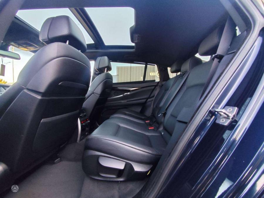 Blue BMW 530 Gran Turismo 2011 in Siauliai, with an engine capacity of 3.00 L and mileage of 200 thousand km for 11350 €, photo 21 on AUTOMOTO.COM.LV