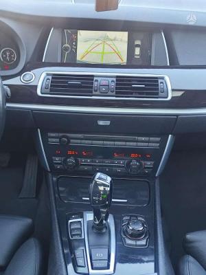Blue BMW 530 Gran Turismo 2011 in Siauliai, with an engine capacity of 3.00 L and mileage of 200 thousand km for 11350 €, photo 26 on AUTOMOTO.COM.LV