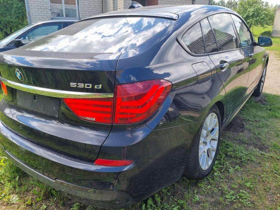 Blue BMW 530 Gran Turismo 2012 in Alytus, with an engine capacity of 0.00 L and mileage of 173 thousand km for 5150 €, photo 5 on AUTOMOTO.COM.LV