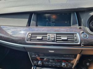 Blue BMW 530 Gran Turismo 2012 in Alytus, with an engine capacity of 0.00 L and mileage of 173 thousand km for 5150 €, photo 13 on AUTOMOTO.COM.LV