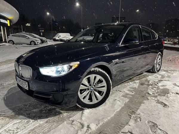 Zils BMW 530 Gran Turismo 2015 Viļņa, ar dzinēja tilpumu 2.99 L un nobraukumu 32 tūkst. km par 12999 €, foto 1 vietnē AUTOMOTO.COM.LV