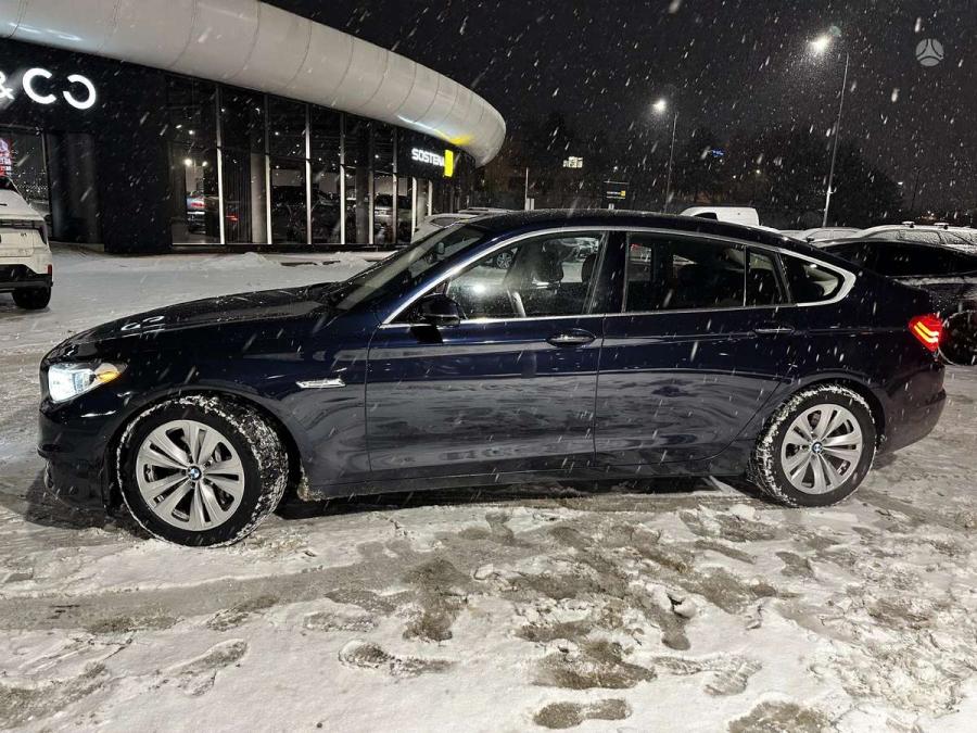 Zils BMW 530 Gran Turismo 2015 Viļņa, ar dzinēja tilpumu 2.99 L un nobraukumu 32 tūkst. km par 12999 €, foto 20 vietnē AUTOMOTO.COM.LV