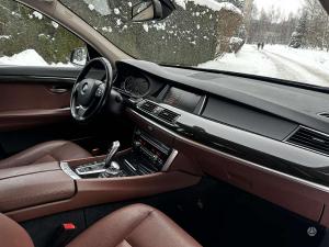 Blue BMW 530 Gran Turismo 2015 in Vilnius, with an engine capacity of 3.00 L and mileage of 320 thousand km for 12950 €, photo 10 on AUTOMOTO.COM.LV