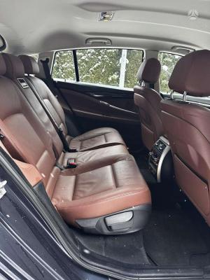 Blue BMW 530 Gran Turismo 2015 in Vilnius, with an engine capacity of 3.00 L and mileage of 320 thousand km for 12950 €, photo 11 on AUTOMOTO.COM.LV