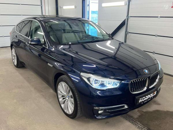 Blue BMW 530 Gran Turismo 2015 in Vilnius, with an engine capacity of 2.99 L and mileage of 205 thousand km for 12584 €, photo 3 on AUTOMOTO.COM.LV