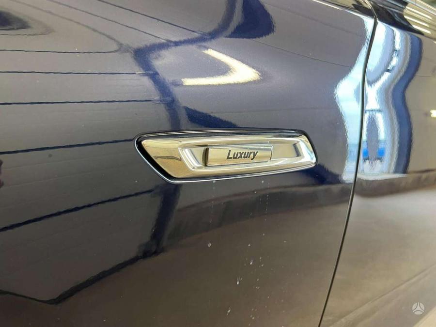 Blue BMW 530 Gran Turismo 2015 in Vilnius, with an engine capacity of 2.99 L and mileage of 205 thousand km for 12584 €, photo 11 on AUTOMOTO.COM.LV