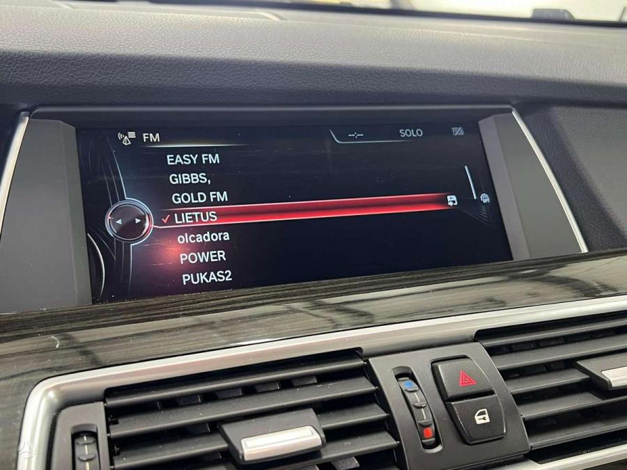Blue BMW 530 Gran Turismo 2015 in Vilnius, with an engine capacity of 2.99 L and mileage of 205 thousand km for 12584 €, photo 25 on AUTOMOTO.COM.LV