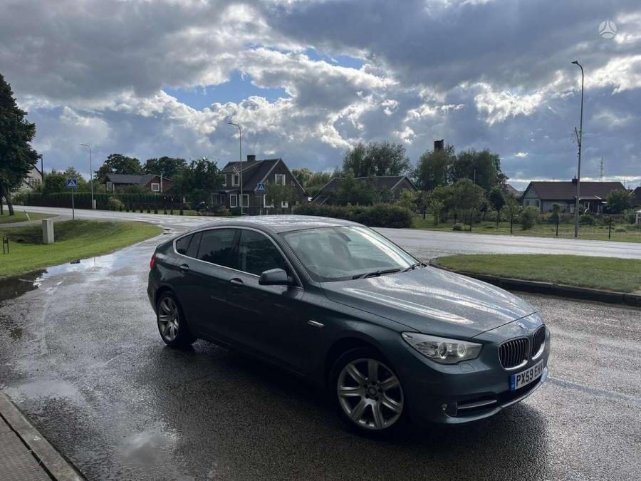 Blue BMW 530 Gran Turismo 2010 in Silute, with an engine capacity of 0.00 L and mileage of 297 thousand km for 3800 €, photo 1 on AUTOMOTO.COM.LV