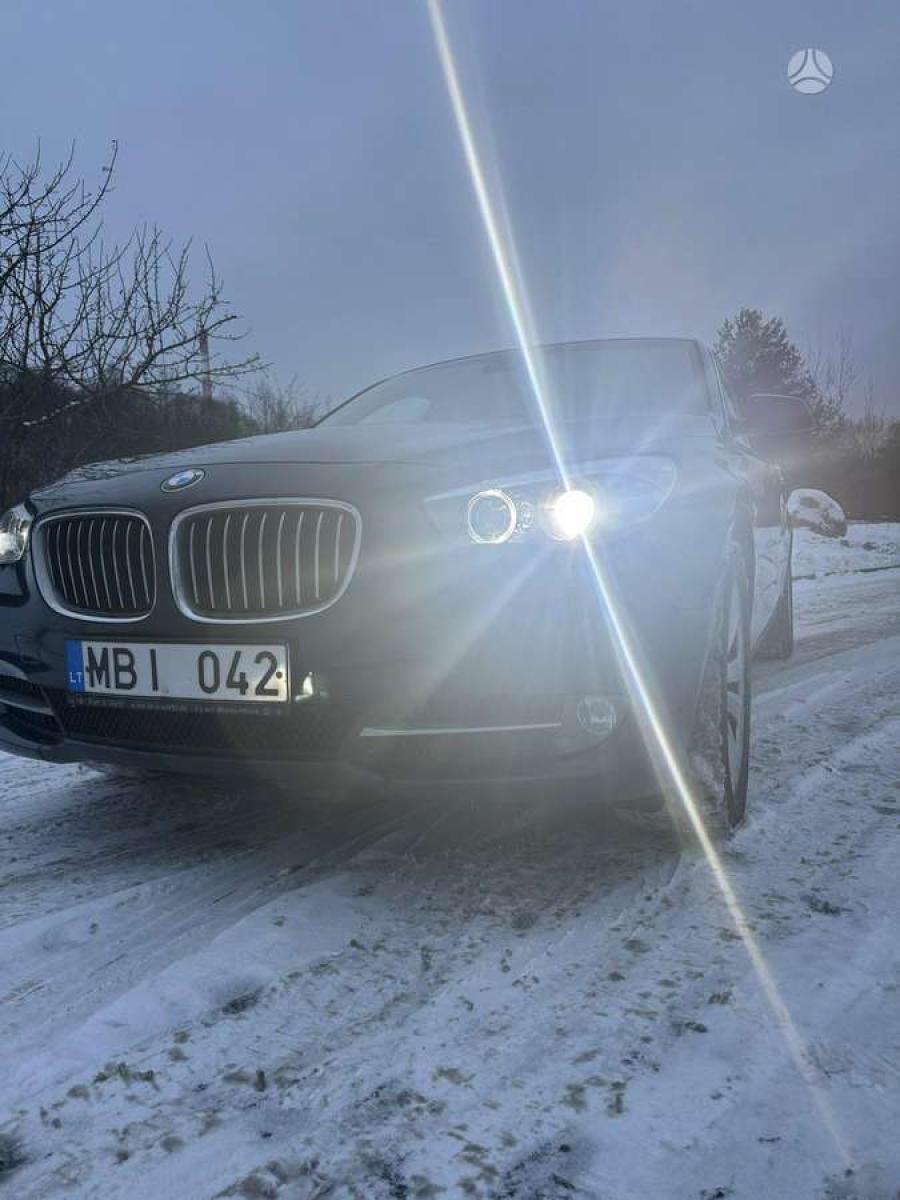 Zils BMW 530 Gran Turismo 2011 Viļņa, ar dzinēja tilpumu 2.99 L un nobraukumu 330 tūkst. km par 11500 €, foto 5 vietnē AUTOMOTO.COM.LV