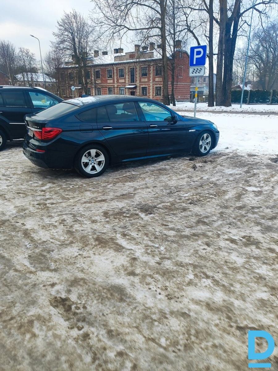 Zils BMW 530 Gran Turismo 2012 Liepāja, ar dzinēja tilpumu 3.00 L un nobraukumu 362 tūkst. km par 10000 €, foto 3 vietnē AUTOMOTO.COM.LV