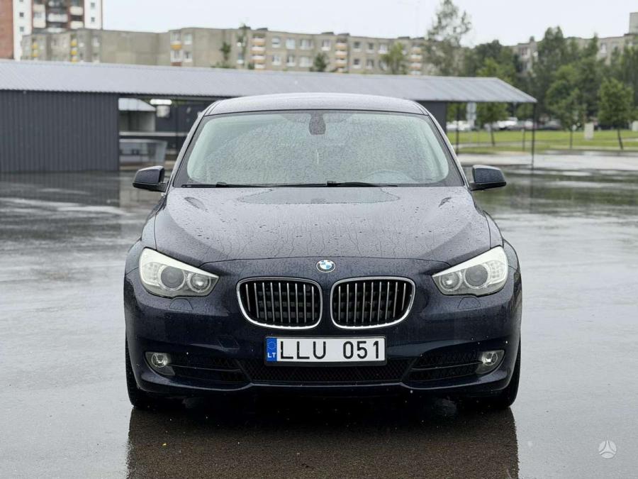 Синий БМВ 530 Gran Turismo 2010 в Мажейкяй, объемом двигателя 2.99 л и пробегом 300 тыс. км за 6500 €, фото 3 на AUTOMOTO.COM.LV