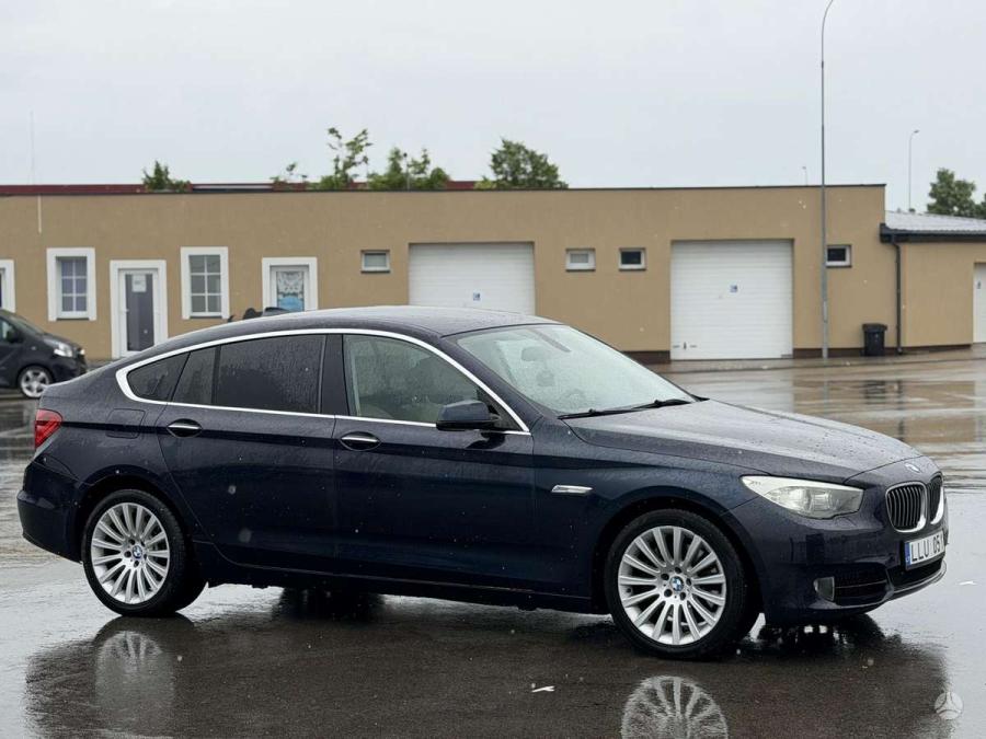 Синий БМВ 530 Gran Turismo 2010 в Мажейкяй, объемом двигателя 2.99 л и пробегом 300 тыс. км за 6500 €, фото 5 на AUTOMOTO.COM.LV