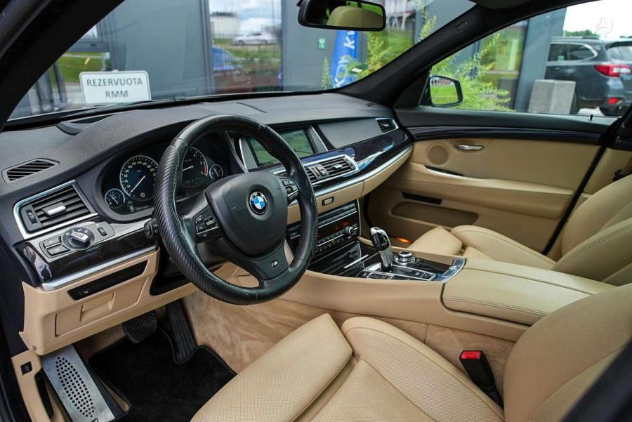 Brūns BMW 530 Gran Turismo 2013 Kauņa, ar dzinēja tilpumu 2.99 L un nobraukumu 208 tūkst. km par 12750 €, foto 29 vietnē AUTOMOTO.COM.LV