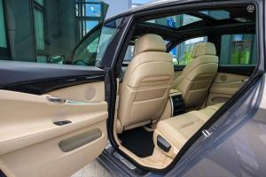 Brūns BMW 530 Gran Turismo 2013 Kauņa, ar dzinēja tilpumu 2.99 L un nobraukumu 208 tūkst. km par 12750 €, foto 35 vietnē AUTOMOTO.COM.LV