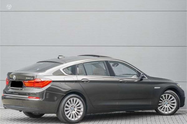 Brown BMW 530 Gran Turismo 2015 in Kaunas, with an engine capacity of 3.00 L and mileage of 149 thousand km for 16999 €, photo 2 on AUTOMOTO.COM.LV