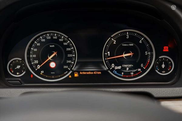 Brown BMW 530 Gran Turismo 2015 in Kaunas, with an engine capacity of 3.00 L and mileage of 149 thousand km for 16999 €, photo 10 on AUTOMOTO.COM.LV