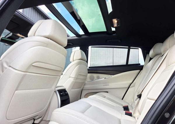 Brūns BMW 530 Gran Turismo 2015 Kauņa, ar dzinēja tilpumu 3.00 L un nobraukumu 149 tūkst. km par 16999 €, foto 4 vietnē AUTOMOTO.COM.LV