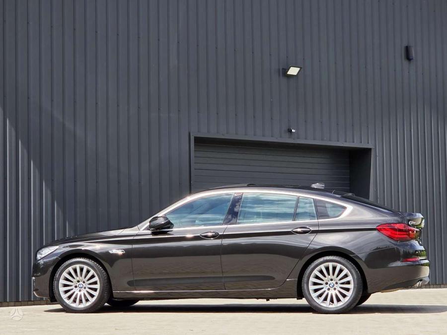 Brūns BMW 530 Gran Turismo 2015 Kauņa, ar dzinēja tilpumu 3.00 L un nobraukumu 149 tūkst. km par 16999 €, foto 7 vietnē AUTOMOTO.COM.LV