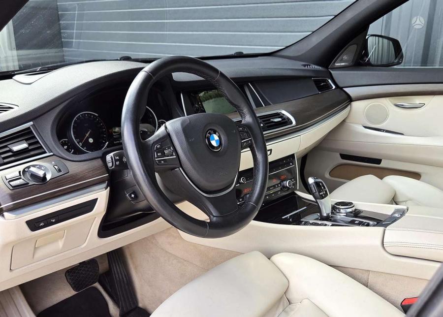 Brūns BMW 530 Gran Turismo 2015 Kauņa, ar dzinēja tilpumu 3.00 L un nobraukumu 149 tūkst. km par 16999 €, foto 20 vietnē AUTOMOTO.COM.LV