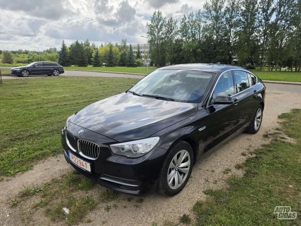 БМВ 530 Gran Turismo 2016 в Вильнюс на AUTOMOTO.COM.LV БМВ 530 Gran Turismo 2016 в Вильнюс, объемом двигателя 3.00 л и пробегом 326 тыс. км за 12499 €, фото 4 на AUTOMOTO.COM.LV
