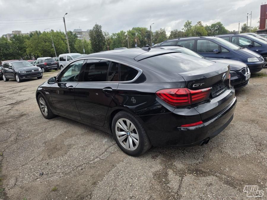 BMW 530 Gran Turismo 2016 in Vilnius, with an engine capacity of 3.00 L and mileage of 366 thousand km for 12500 €, photo 7 on AUTOMOTO.COM.LV