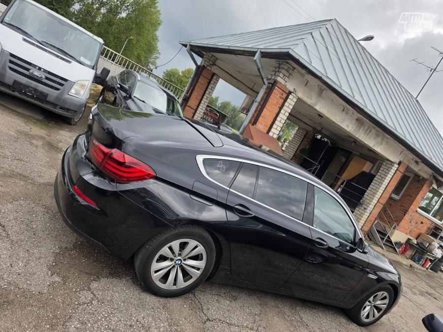 BMW 530 Gran Turismo 2016 in Vilnius, with an engine capacity of 3.00 L and mileage of 366 thousand km for 12500 €, photo 9 on AUTOMOTO.COM.LV