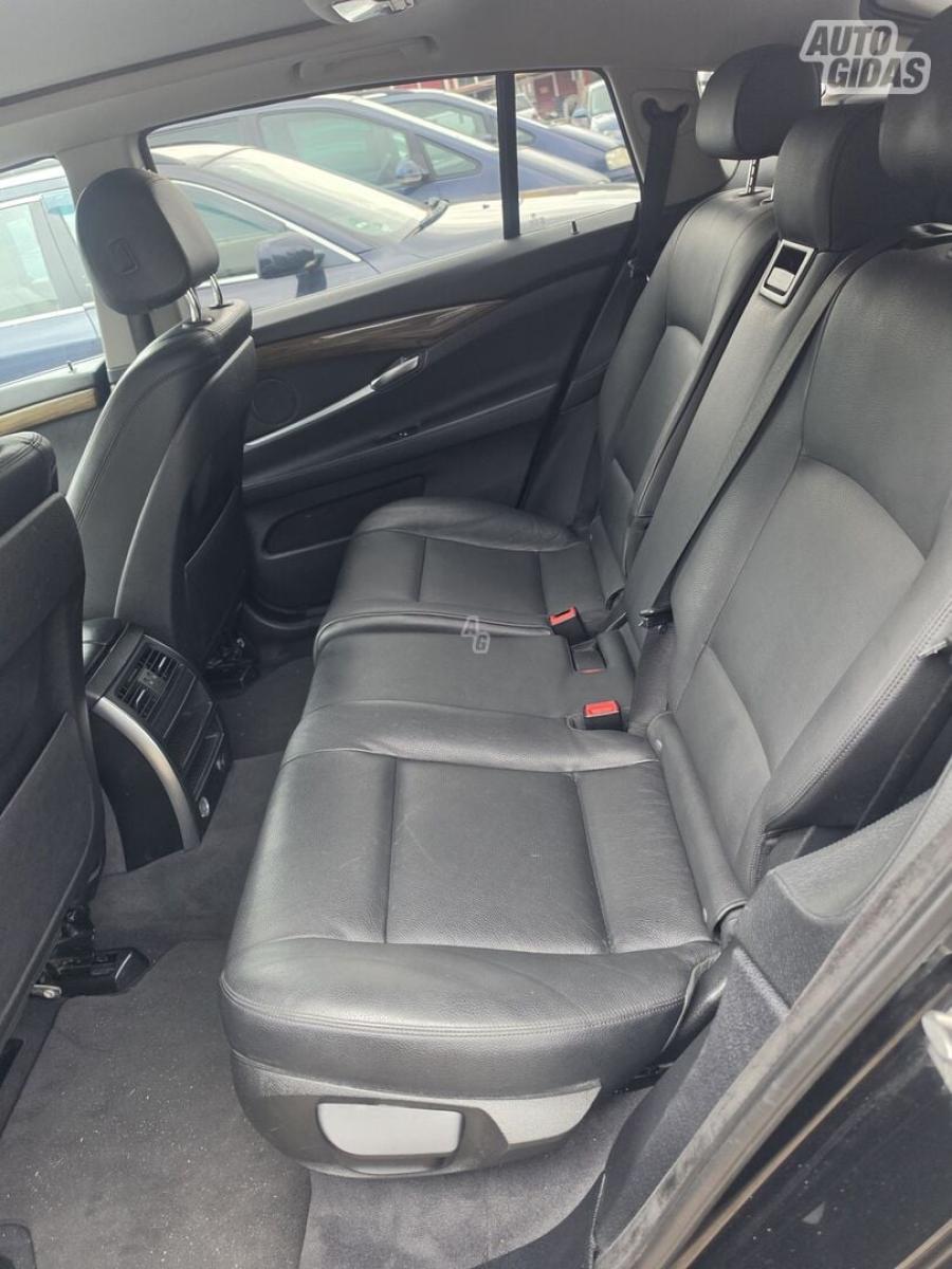 BMW 530 Gran Turismo 2016 in Vilnius, with an engine capacity of 3.00 L and mileage of 366 thousand km for 12500 €, photo 12 on AUTOMOTO.COM.LV