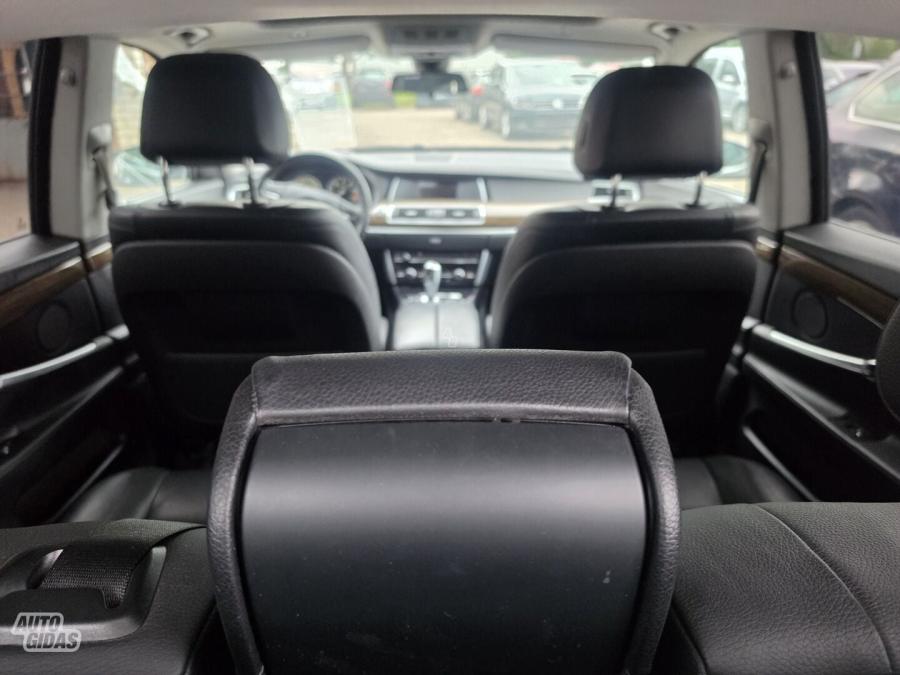 BMW 530 Gran Turismo 2016 in Vilnius, with an engine capacity of 3.00 L and mileage of 366 thousand km for 12500 €, photo 22 on AUTOMOTO.COM.LV