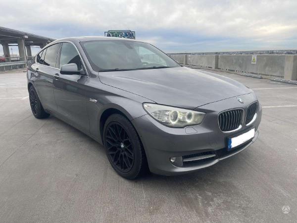 Pelēks BMW 530 Gran Turismo 2010 Viļņa, ar dzinēja tilpumu 3.00 L un nobraukumu 279 tūkst. km par 8350 €, foto 1 vietnē AUTOMOTO.COM.LV