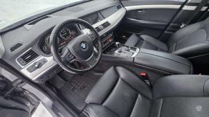 Pelēks BMW 530 Gran Turismo 2010 Klaipėda, ar dzinēja tilpumu 3.00 L un nobraukumu 400 tūkst. km par 8690 €, foto 20 vietnē AUTOMOTO.COM.LV