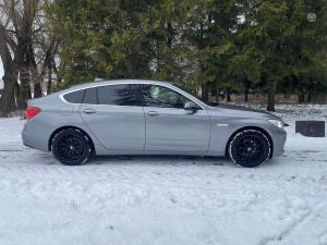 Grey BMW 530 Gran Turismo 2010 in Vilnius, with an engine capacity of 3.00 L and mileage of 280 thousand km for 8250 €, photo 3 on AUTOMOTO.COM.LV