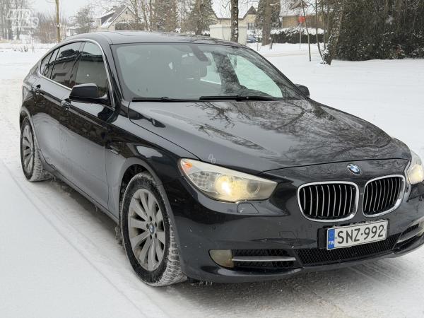 Pelēks BMW 530 Gran Turismo 2010 Panevēža, ar dzinēja tilpumu 3.00 L un nobraukumu 420 tūkst. km par 6300 €, foto 2 vietnē AUTOMOTO.COM.LV