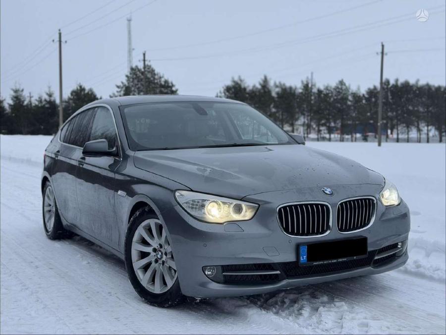 Grey BMW 530 Gran Turismo 2010 in Siauliai, with an engine capacity of 2.99 L and mileage of 324 thousand km for 7900 €, photo 4 on AUTOMOTO.COM.LV