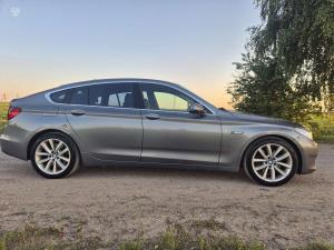 Pelēks BMW 530 Gran Turismo 2010 Kauņa, ar dzinēja tilpumu 2.99 L un nobraukumu 410 tūkst. km par 6500 €, foto 4 vietnē AUTOMOTO.COM.LV