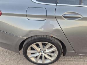 Pelēks BMW 530 Gran Turismo 2010 Kauņa, ar dzinēja tilpumu 2.99 L un nobraukumu 410 tūkst. km par 6500 €, foto 9 vietnē AUTOMOTO.COM.LV