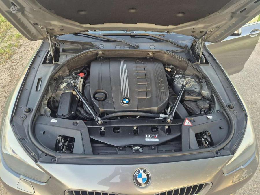 Pelēks BMW 530 Gran Turismo 2010 Kauņa, ar dzinēja tilpumu 2.99 L un nobraukumu 410 tūkst. km par 6500 €, foto 14 vietnē AUTOMOTO.COM.LV