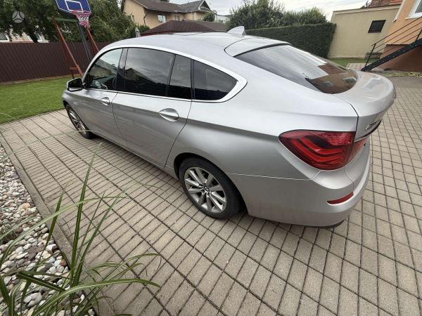 Pelēks BMW 530 Gran Turismo 2010 Kauņa, ar dzinēja tilpumu 2.99 L un nobraukumu 280 tūkst. km par 7850 €, foto 2 vietnē AUTOMOTO.COM.LV