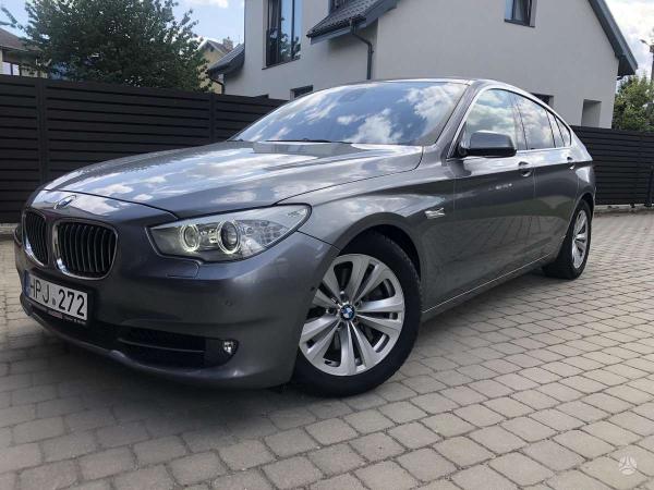 Pelēks BMW 530 Gran Turismo 2010 Kauņa, ar dzinēja tilpumu 2.99 L un nobraukumu 375 tūkst. km par 6900 €, foto 1 vietnē AUTOMOTO.COM.LV