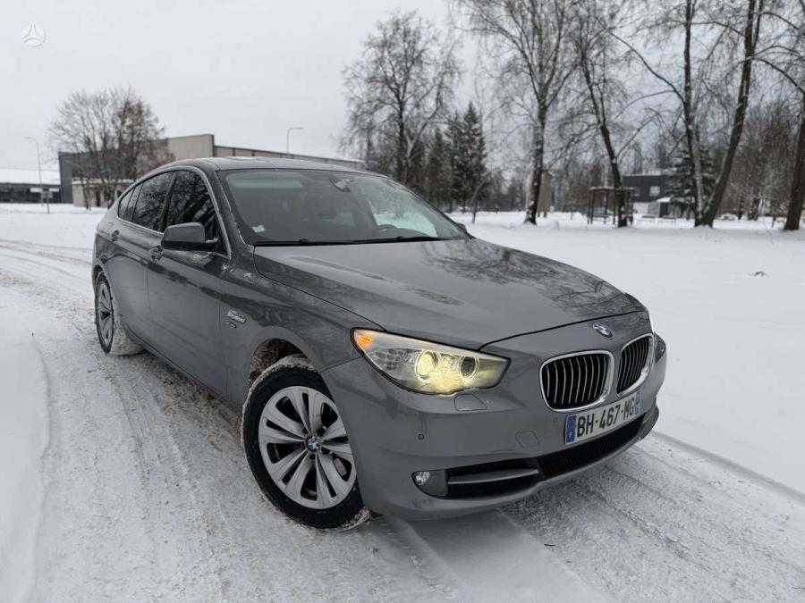 Pelēks BMW 530 Gran Turismo 2011 Tauragė, ar dzinēja tilpumu 2.99 L un nobraukumu 266 tūkst. km par 7900 €, foto 1 vietnē AUTOMOTO.COM.LV