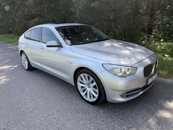 Pelēks BMW 530 Gran Turismo 2011 Kėdainiai, ar dzinēja tilpumu 2.99 L un nobraukumu 412 tūkst. km par 8500 €, foto 4 vietnē AUTOMOTO.COM.LV