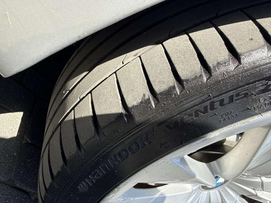 Серый БМВ 530 Gran Turismo 2011 в Кедайняй, объемом двигателя 2.99 л и пробегом 412 тыс. км за 8500 €, фото 22 на AUTOMOTO.COM.LV