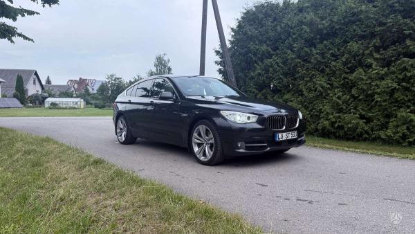 Pelēks BMW 530 Gran Turismo 2012 Marijampole, ar dzinēja tilpumu 3.00 L un nobraukumu 359 tūkst. km par 10800 €, foto 4 vietnē AUTOMOTO.COM.LV