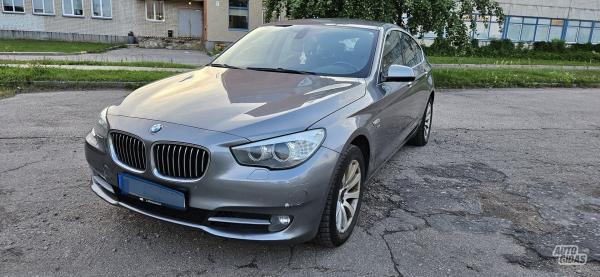 Grey BMW 530 Gran Turismo 2012 in Vilnius, with an engine capacity of 3.00 L and mileage of 317 thousand km for 8700 €, photo 2 on AUTOMOTO.COM.LV